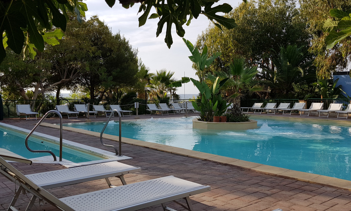 Camping Villaggio dei Fiori - Alojamientos de vacaciones y mobil-homes