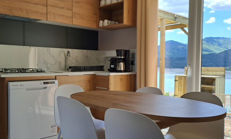 Mobil-home SUNELIA Luxe Côté jardin 3ch - 6pers - 33m² - Camping La ...